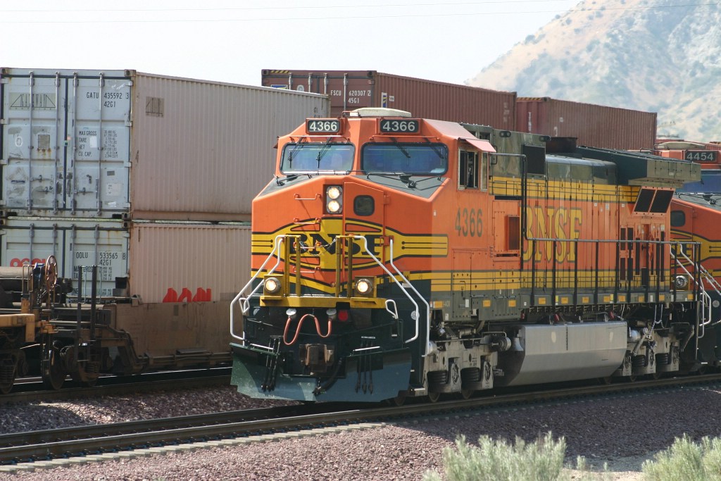 BNSF 4366
